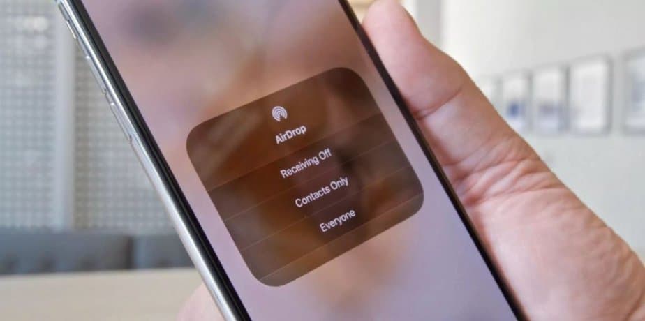Share Files Between iPhone, iPad and Mac Using AirDrop